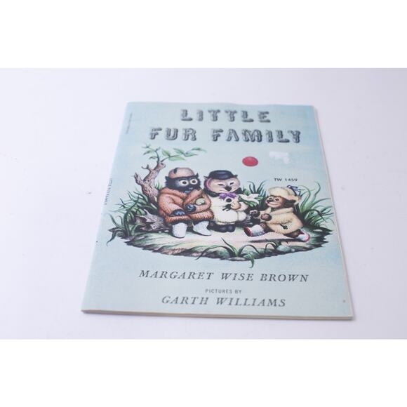 little golden | Accents | Little Fur Family Margaret Wise Brown Garth ...